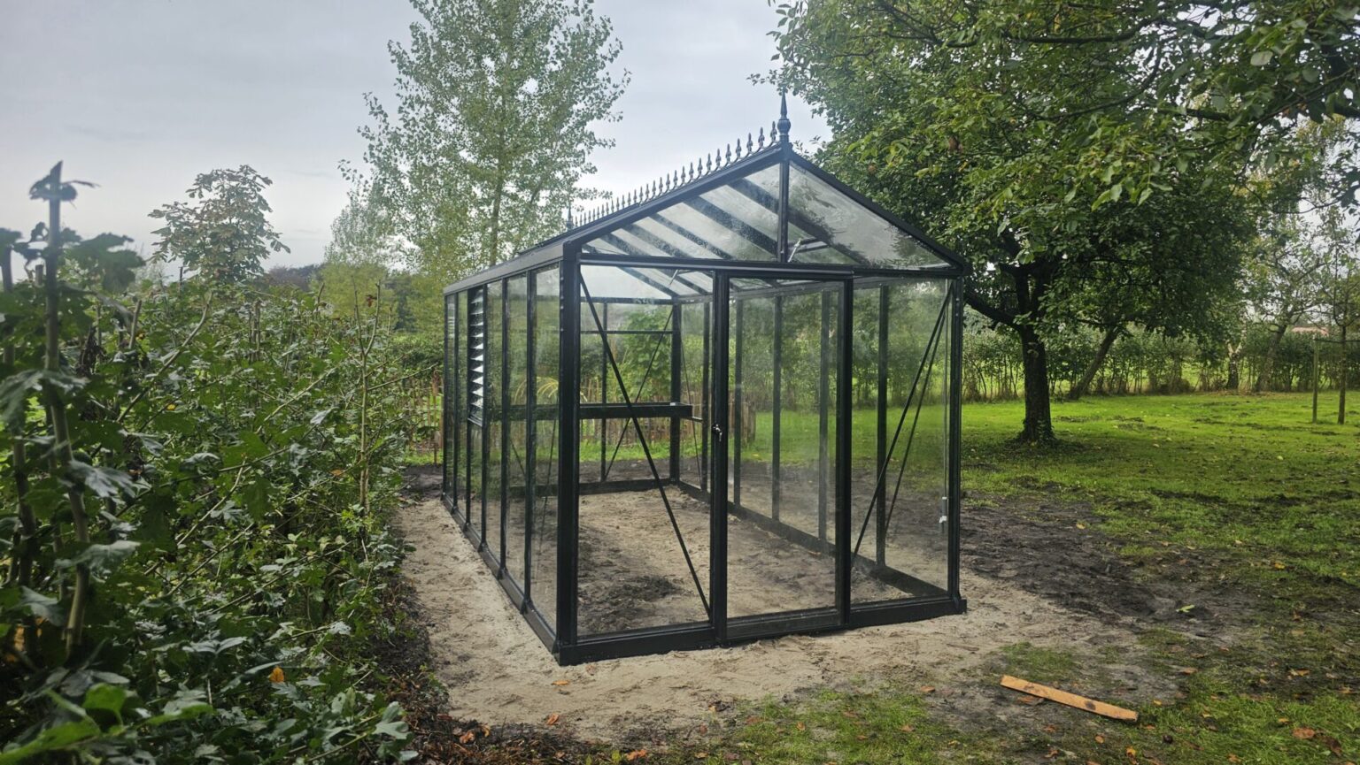 Janssens Hobbykas Helios Master Victorian MV24, afmeting 236 x 458 cm