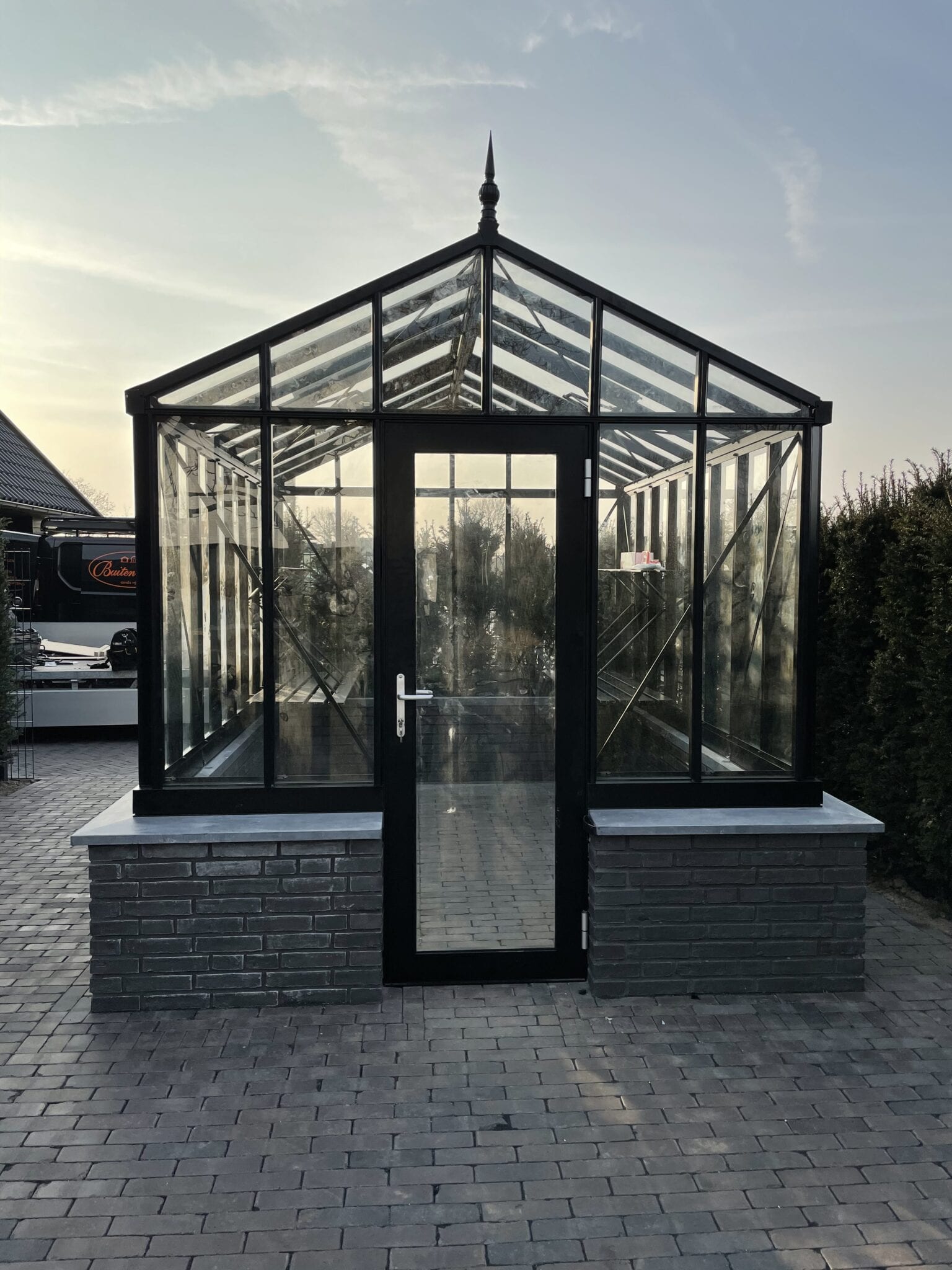 Project: ARKOO Tuinkas op muurtje - Buiten-Goed