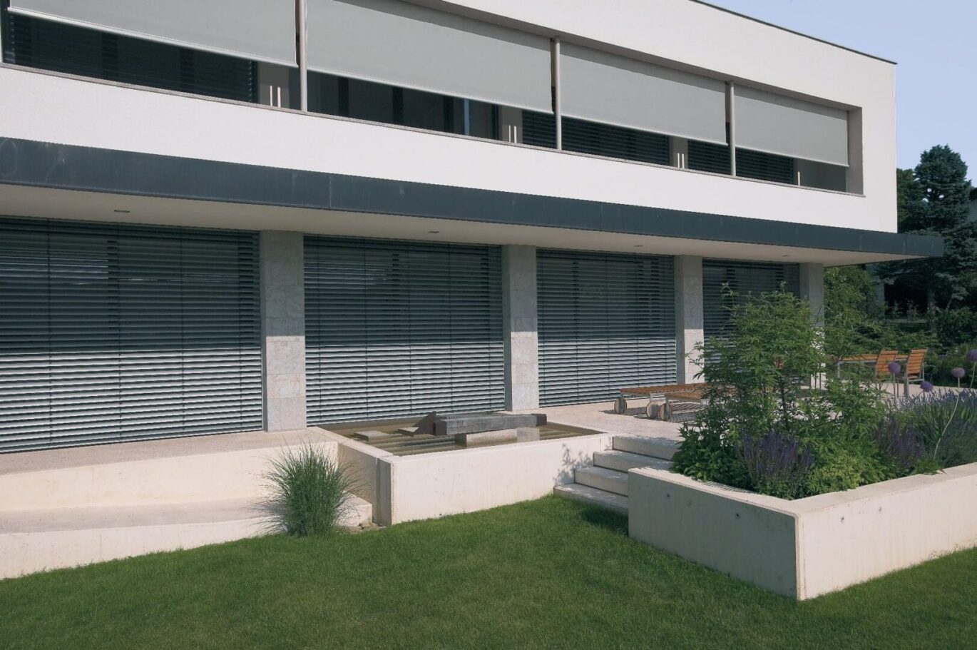 WAREMA Zip Screens als zonwering - Buiten-Goed