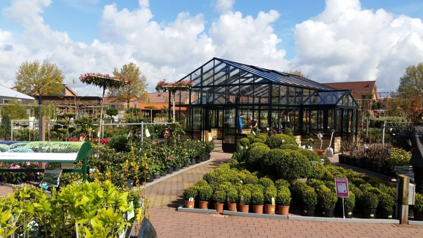 Uitheemse bomen en planten in een oranjerie - Buiten-Goed