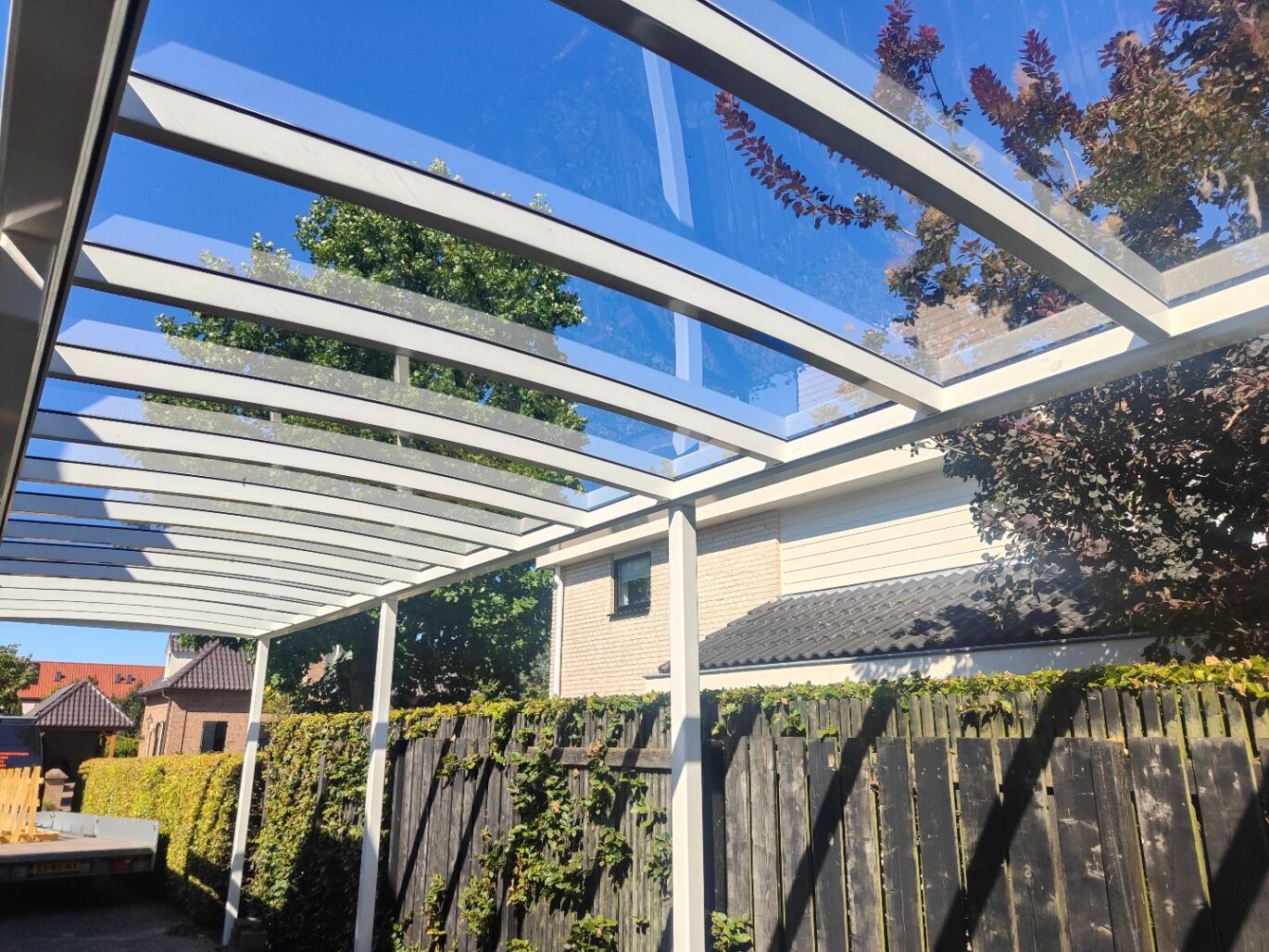 Carport met zeer licht gebogen dak, type P - Buiten-Goed
